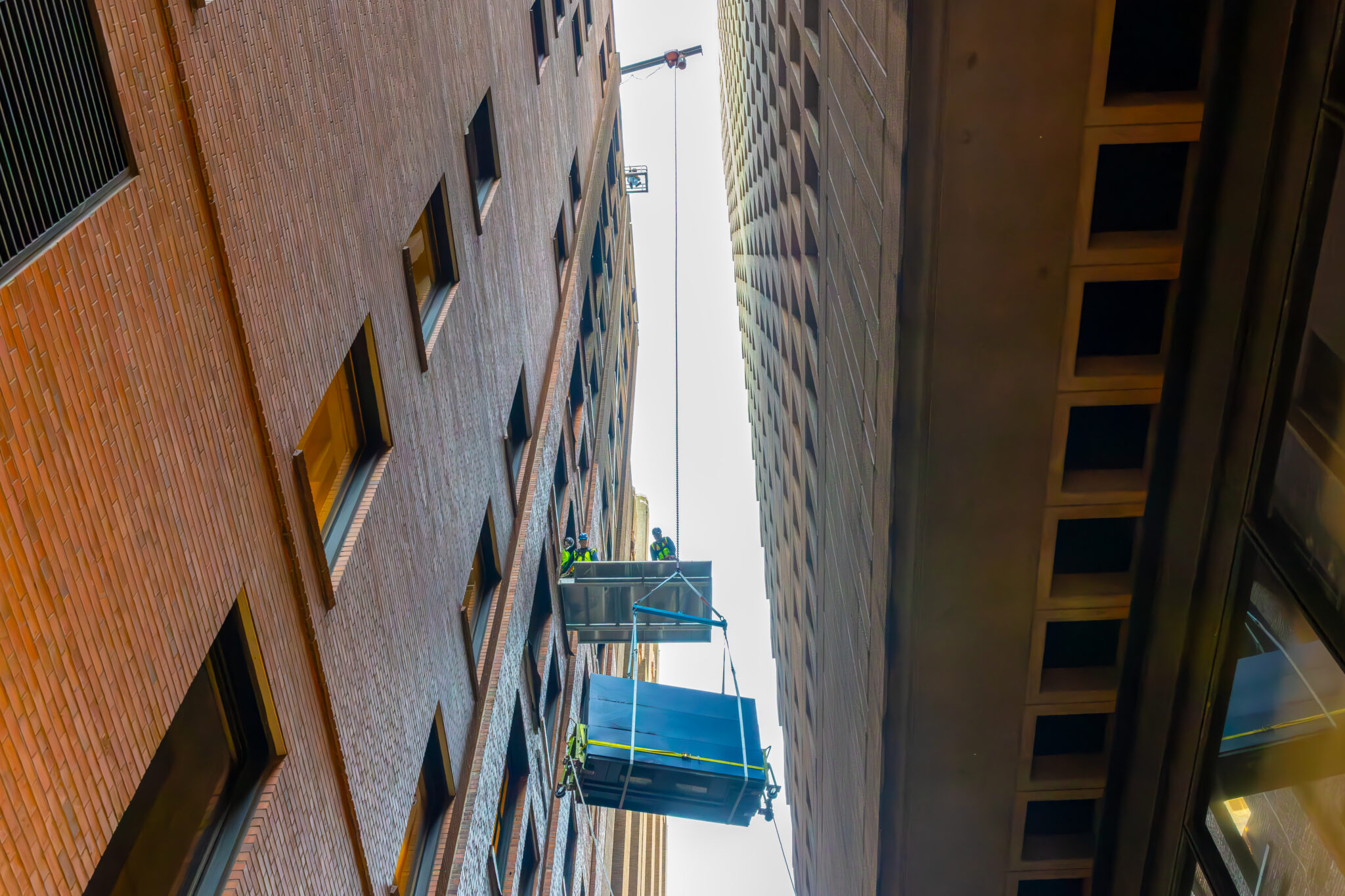 Upgrading Cooling in a High-Rise Data Center Without Taking It Offline ...